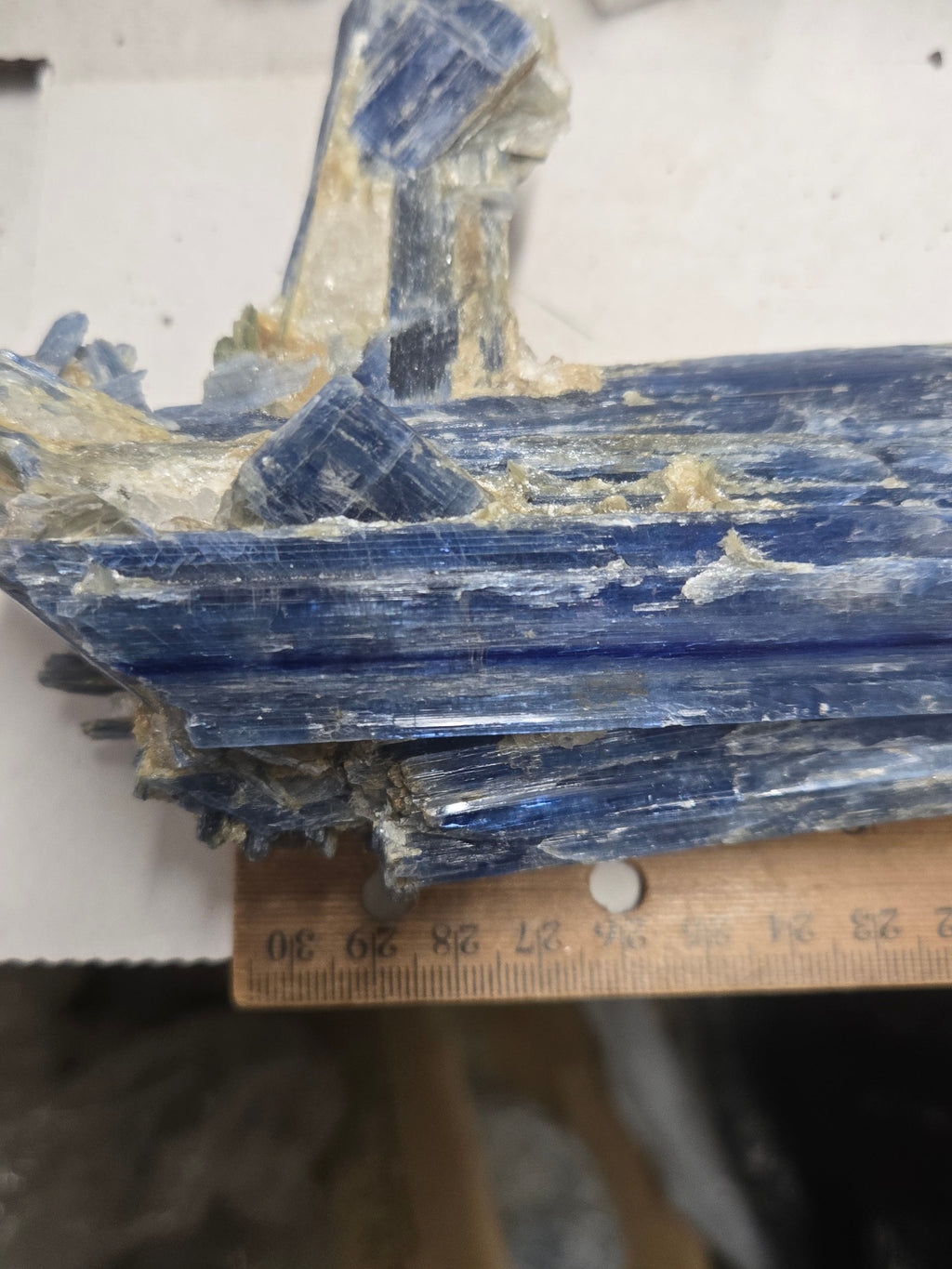 Kyanite - Adam's Minerals LLC