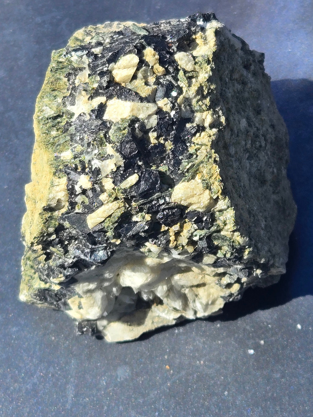 Magnetite - Adam's Minerals LLC